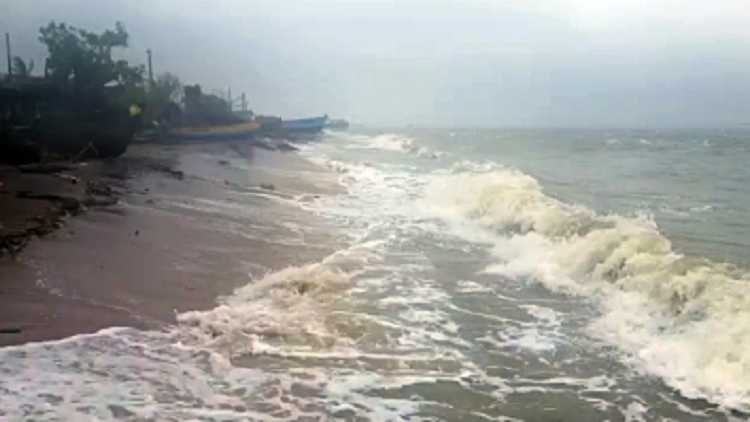 Cyclone Tauktae to intensify into cyclonic storm today
