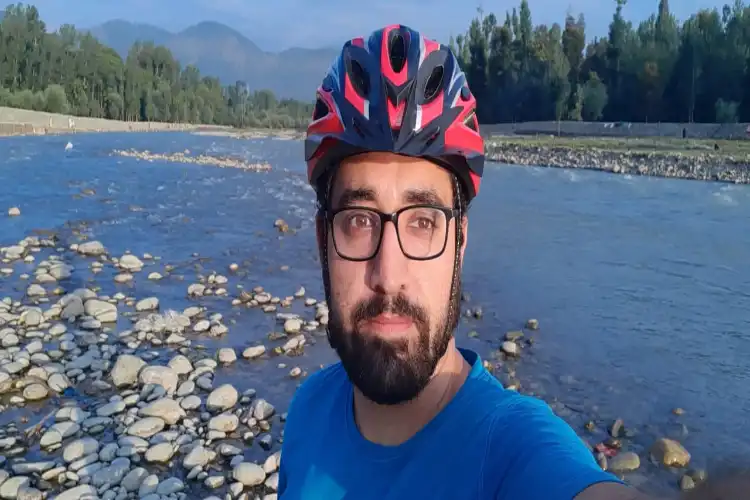 Adam of Anantnag qualifies UPSC 2020