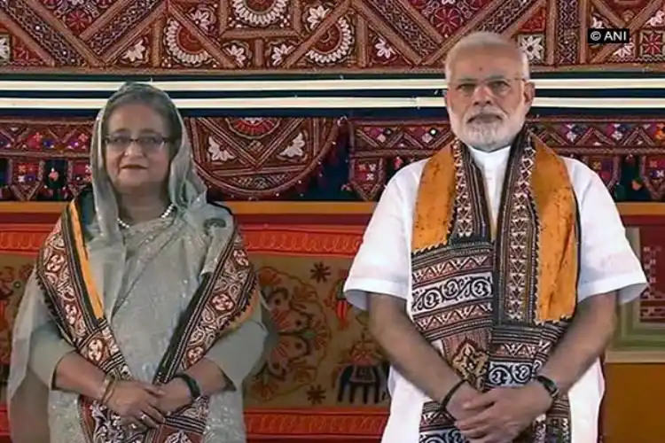 Sheikh Hasina thanks PM Modi for rescuing B'deshis from Ukraine