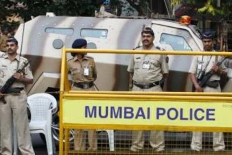 Mumbai cops get threat of '26/11-style' attacks