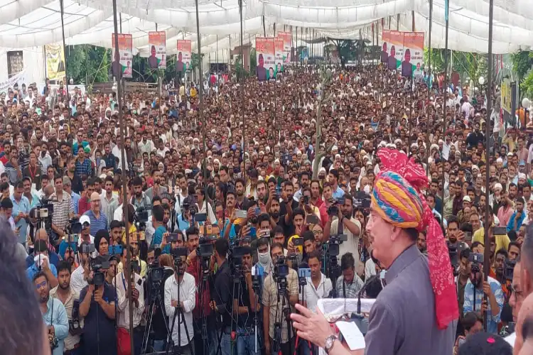 Azad’s new, anonymous party is focused on J&K