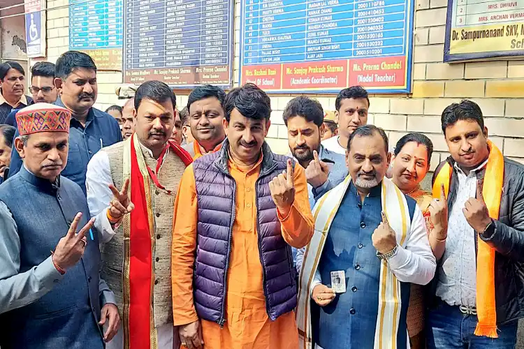 MCD polls: 45 pc voter turnout recorded till 4 pm