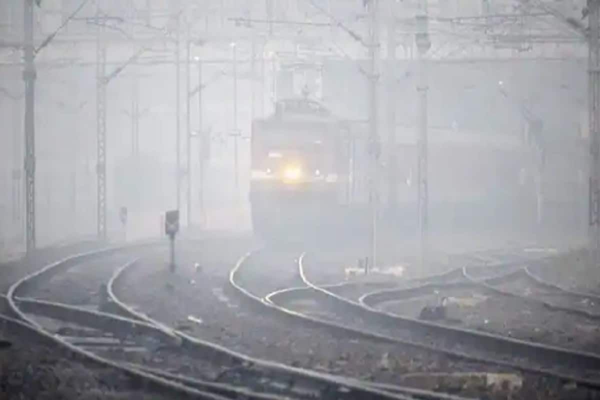 42 trains running late in Northern Railway region due to fog