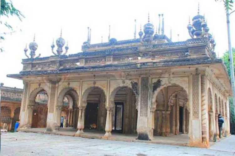 US to support restoration of Hyderabad's Paigah tombs