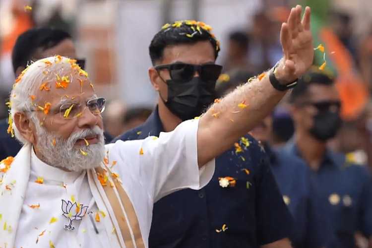 India a "vibrant spot of development" despite global headwinds: PM Modi ...