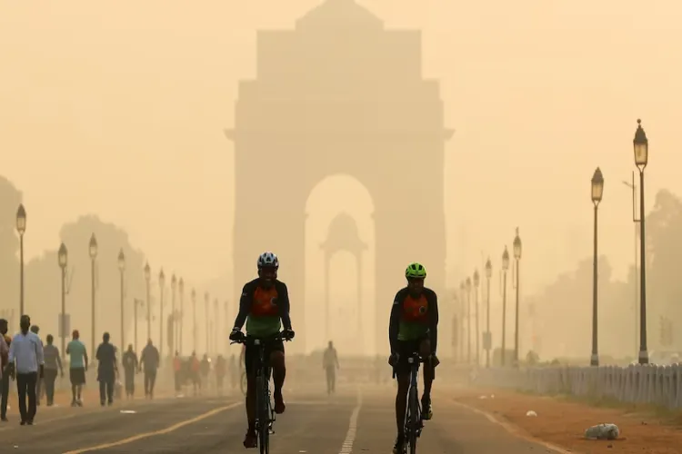 Delhi's air quality remains 'very poor' for fifth straight day
