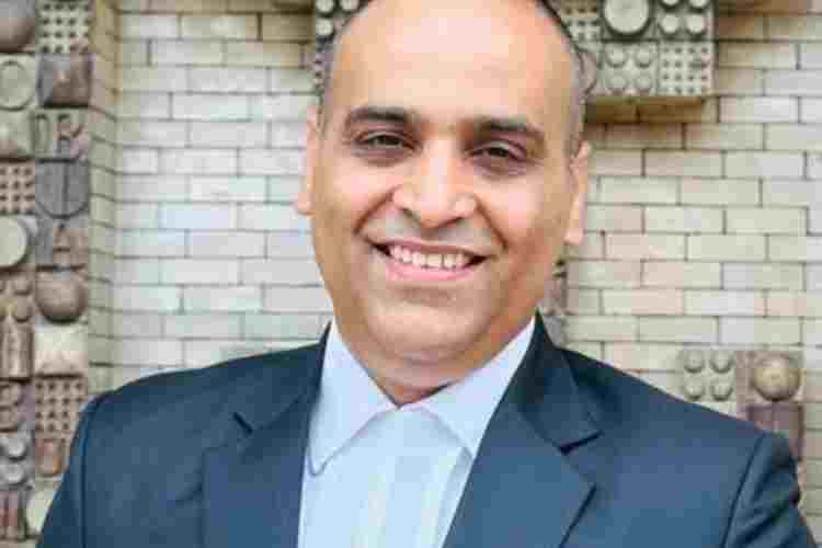 Mimicry row: Vineet Jindal files complaint with Ethics panel against ...