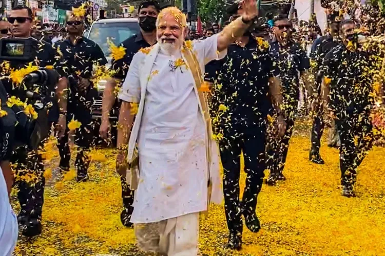 PM Modi holds roadshow in Kerala's Thrissur