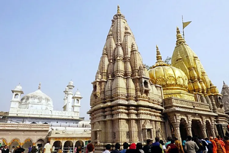 Varanasi court permits Hindu side to offer prayers at Gyanvapi mosque ...