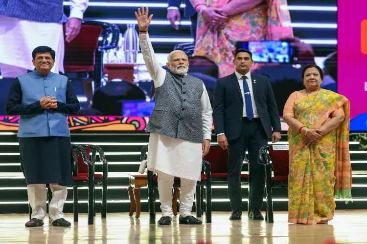 We will transform India into a Global Export Hub: PM Modi