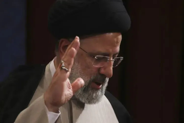 Saudi King Salman, Egypt's el Sisi, Syria's al-Assad condole Iran Prez ...