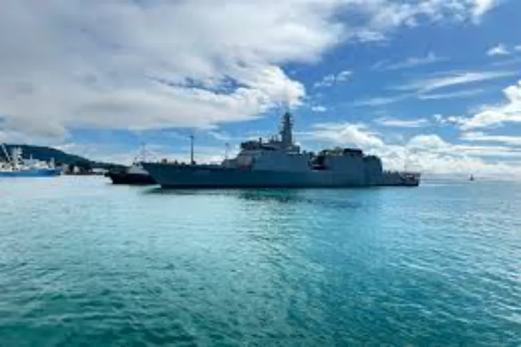 Navy Ship INS Sunayna concludes two-day visit to Port Louis