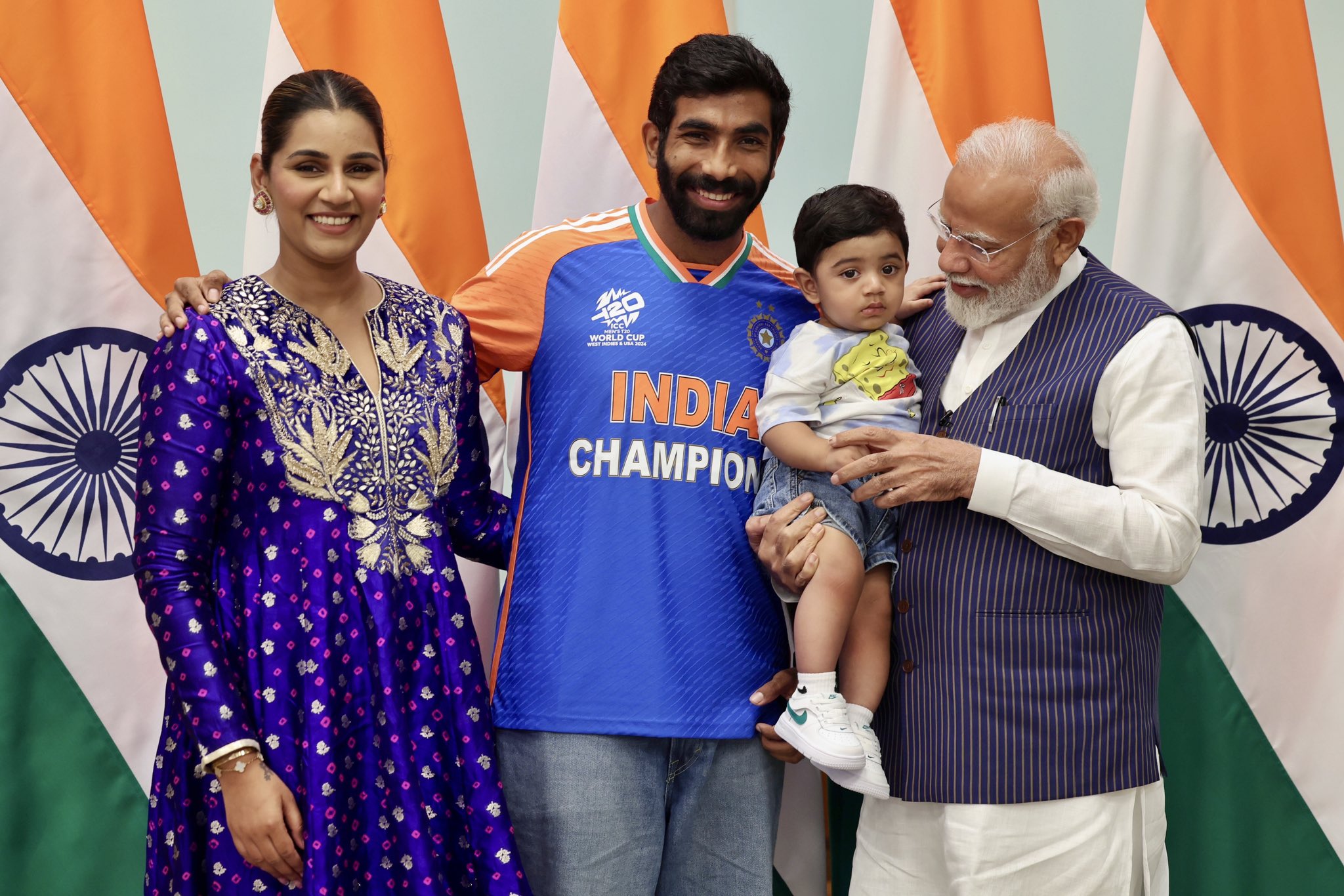 PM Modi meets victorious T20 World Cup team at his residence