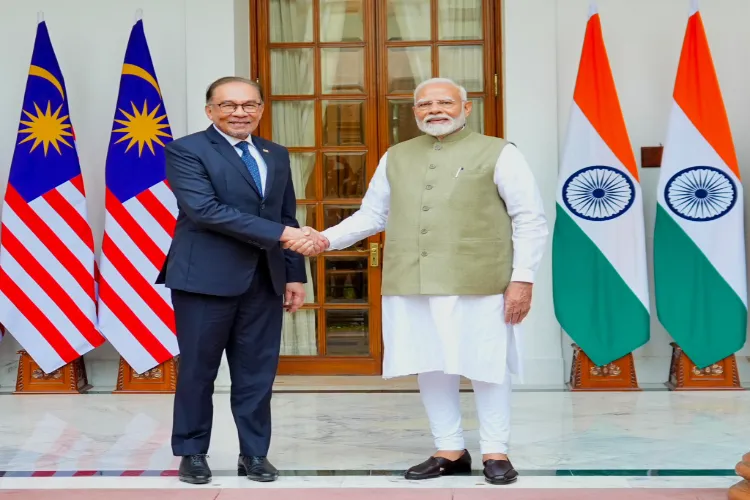 PM Modi holds bilateral talks with Malaysian PM Ibrahim