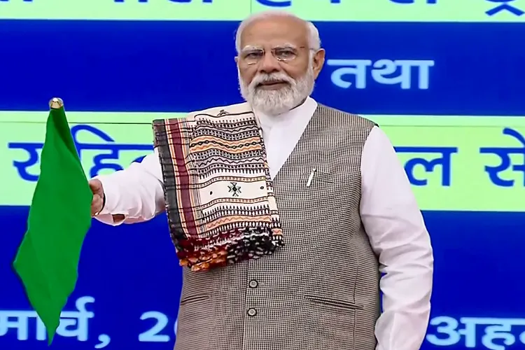PM Modi flags off three Vande Bharat trains