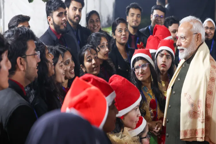 PM Modi advocates brotherhood at CBCI Christmas event