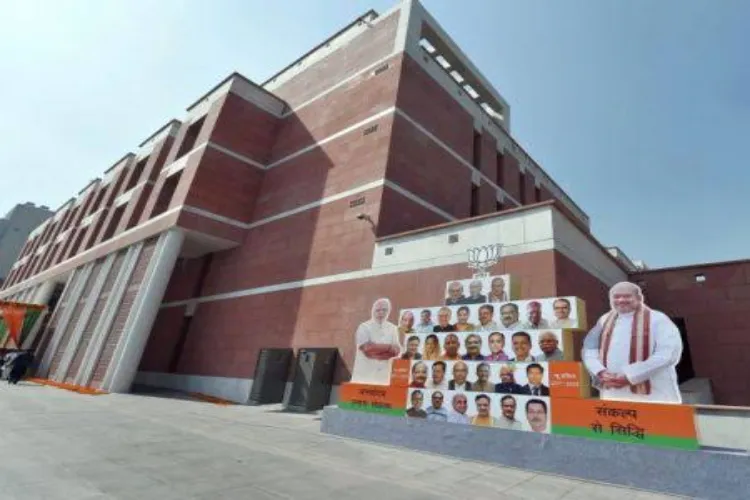 Delhi results: PM Modi to address party men at BJP office