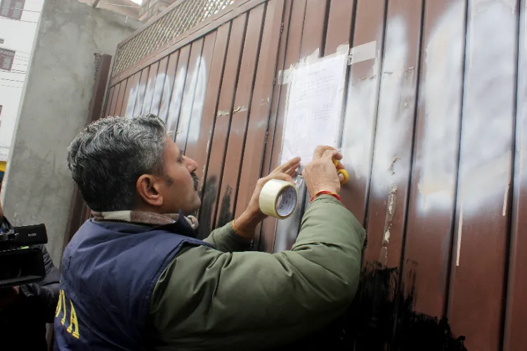 Two more Hurriyat groups abandon separatism, Amit Shah hails unity in ...