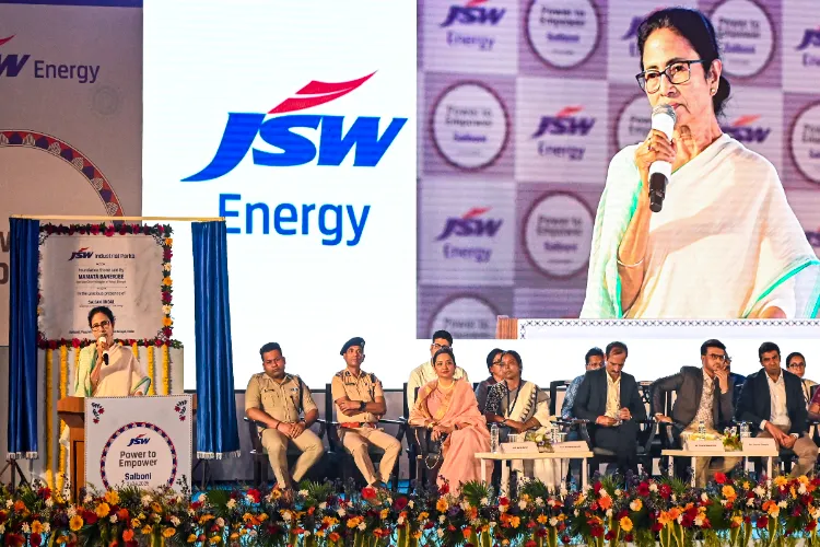 Mamata lays foundation of 1,600 MW plant, announces power sector push