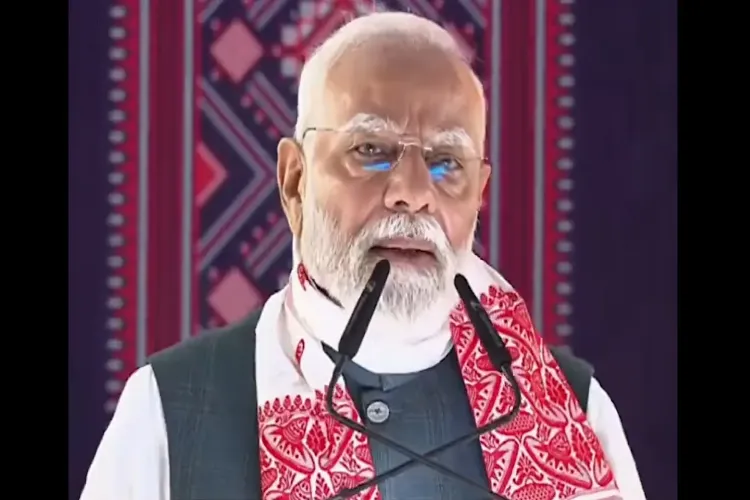 PM Modi launches 'Swasth Nari, Sashakt Parivar' & 8th Poshan Maah in MP ...